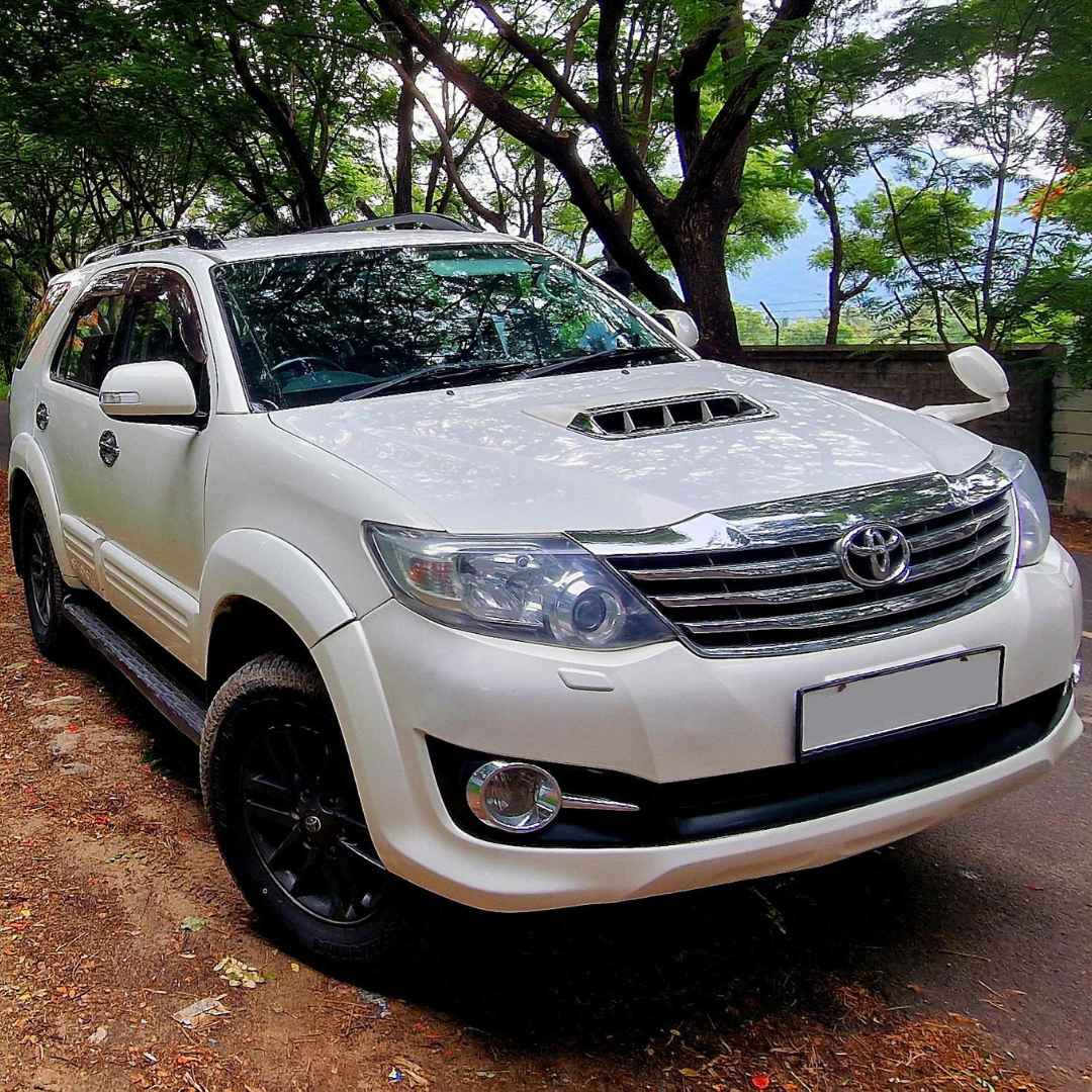 Toyota Fortuner on Self Drive / Rent in Srinagar Kashmir